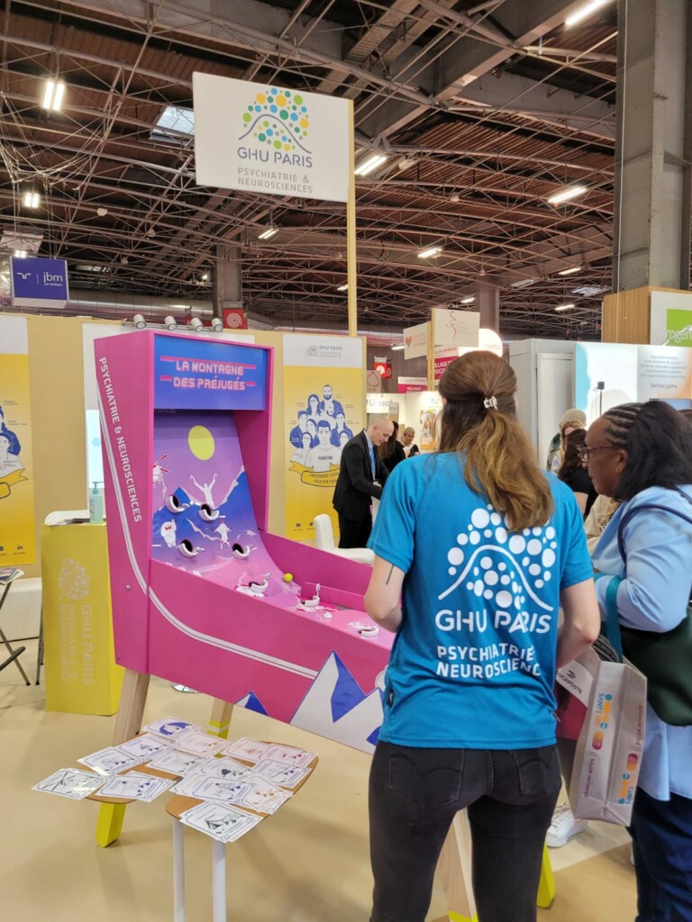 La montagne des préjugés, outil de destigmatisation - Santé Mentale